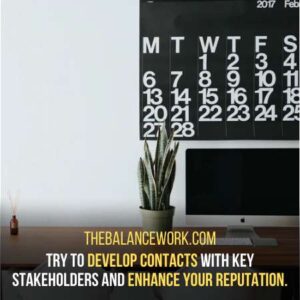 10 Insecure Boss Traits & How To Cope With Them - TBW