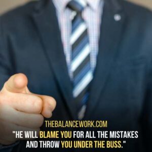 11 Major Signs Your Boss Is In Trouble - TheBalanceWork