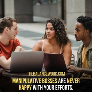 5 Steps To Deal With A Manipulative Boss - 12 Signs - TBW